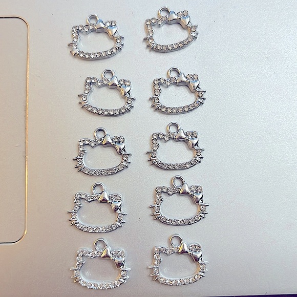 Hello Kitty | Accessories | New Qty Hello Kitty Crystal Charms | Poshmark